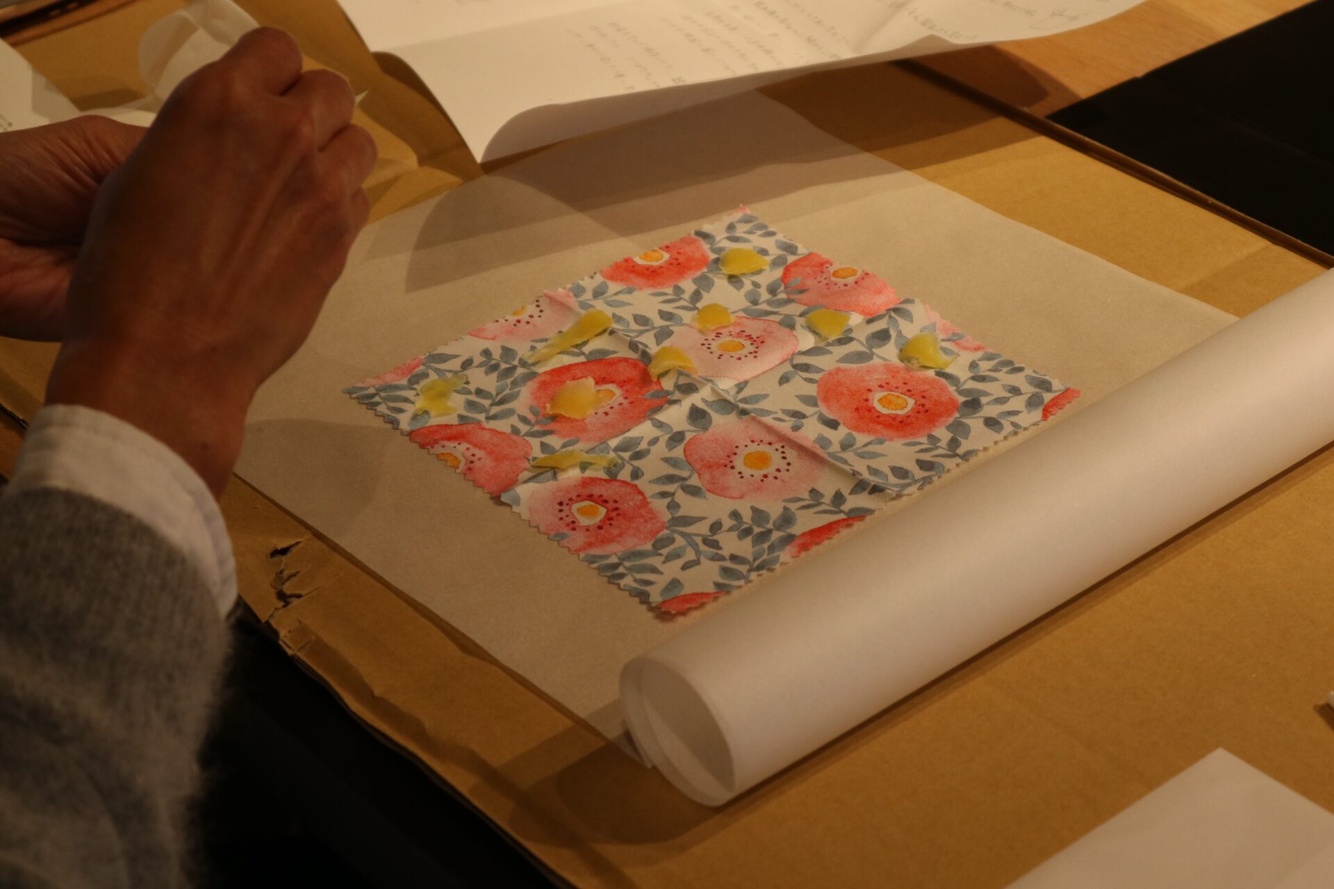 【てならい後記】つくり手と一緒につくる、ミツロウラップのワークショップ＠神楽坂ストア - てならい堂